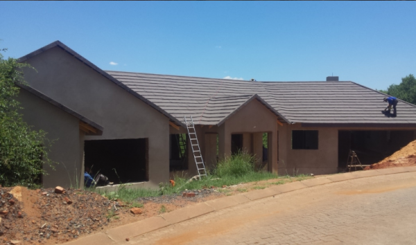 Harvey Thatch Tile Competitor Prodcuct | Fiddler™ Roofing Products