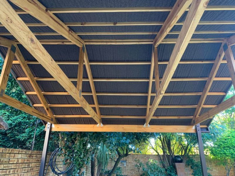 Thatch Tile Roofs Gallery for Lodge | Fiddler™ Roofing Products