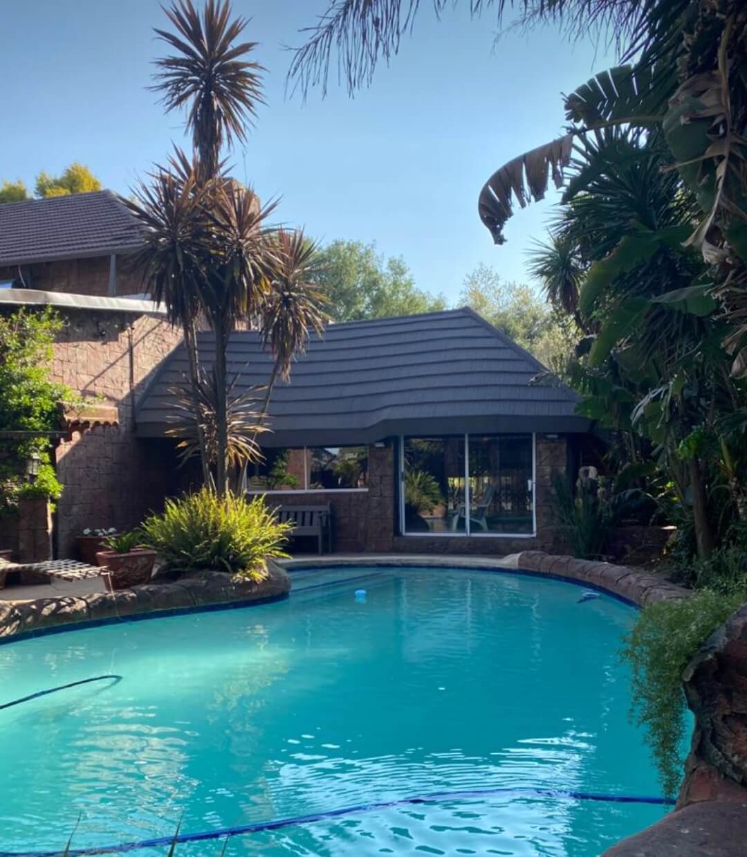 Thatch Tile Roofs Gallery for Lodge | Fiddler™ Roofing Products