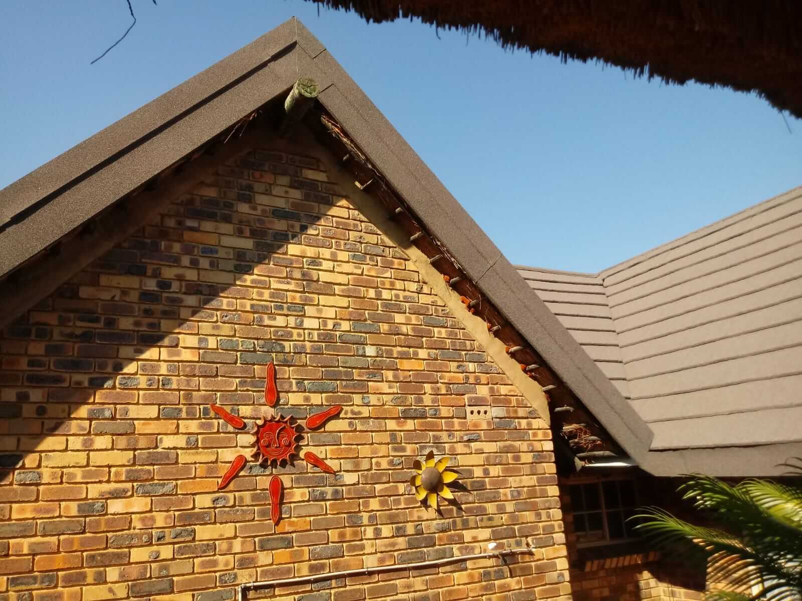 Thatch Tile Roofs Gallery for Lodge | Fiddler™ Roofing Products