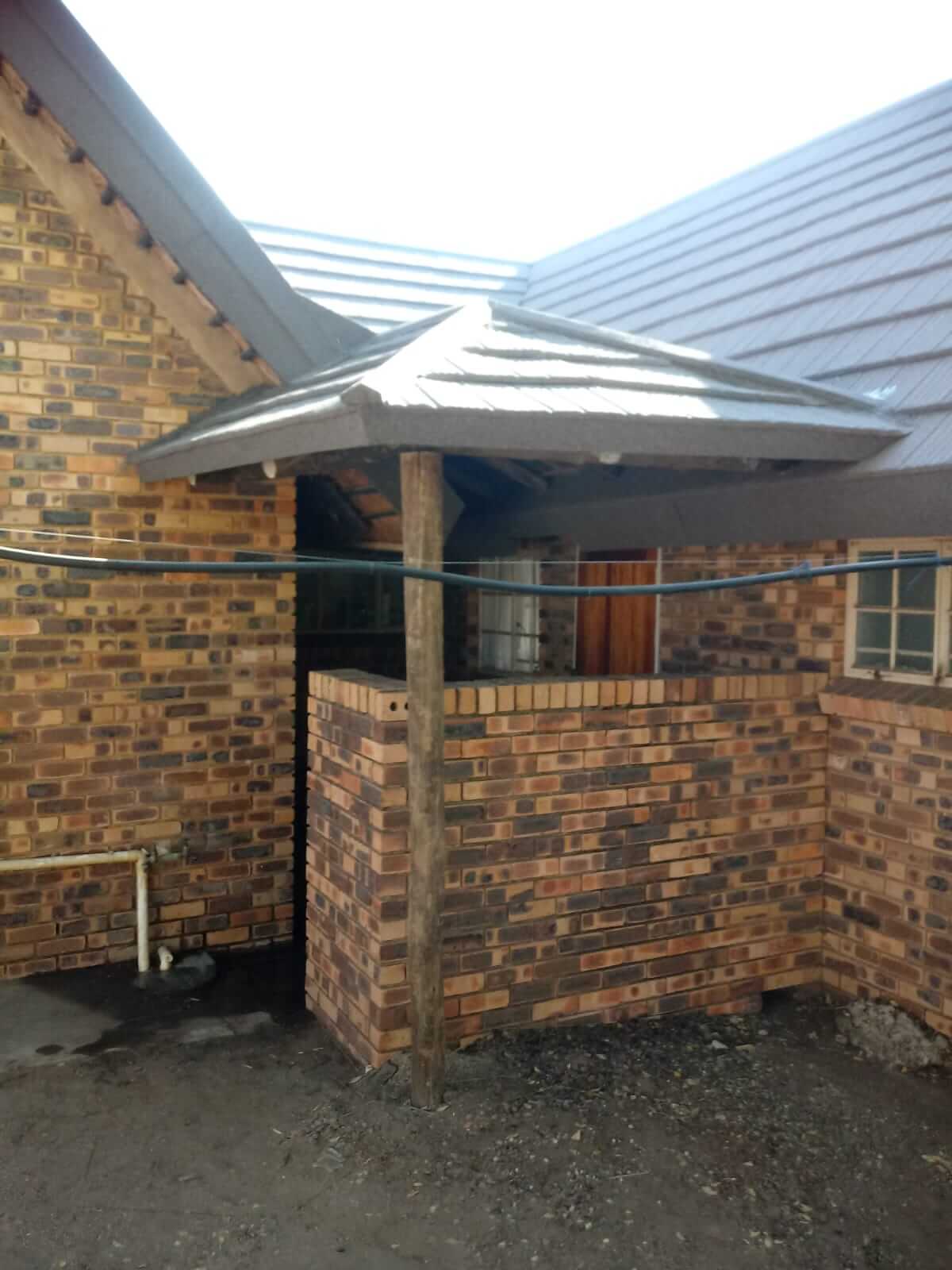 Thatch Tile Roofs Gallery for Lodge | Fiddler™ Roofing Products