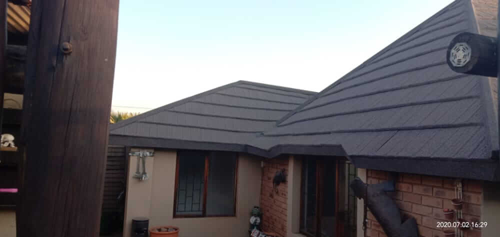 Thatch Tile Roofs Gallery for Lodge | Fiddler™ Roofing Products