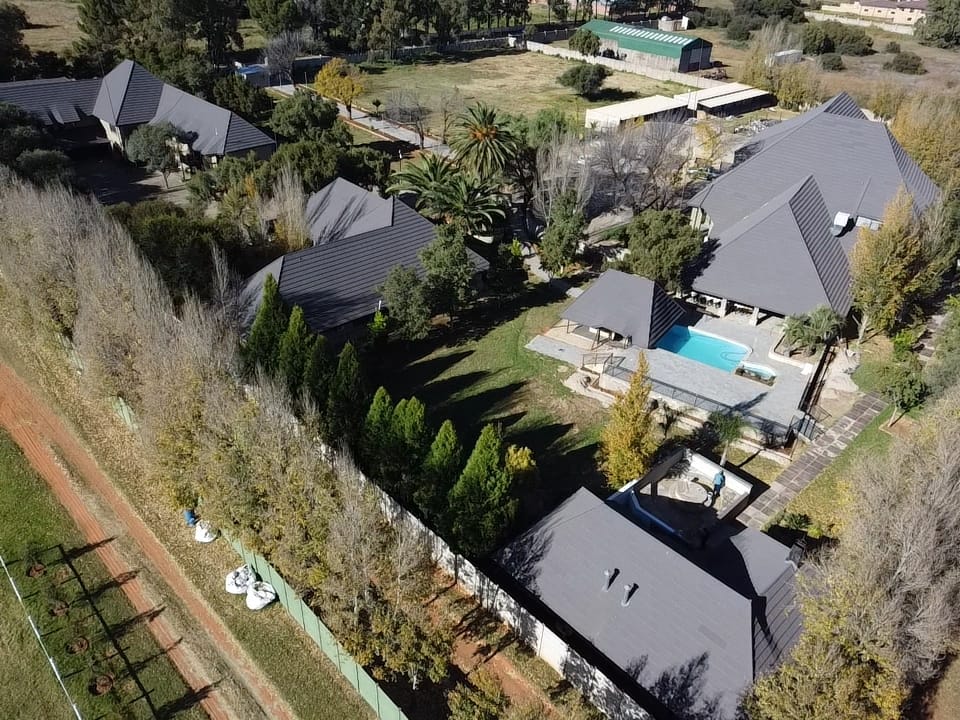 Harvey Thatch Tile Competitor Prodcuct | Fiddler™ Roofing Products